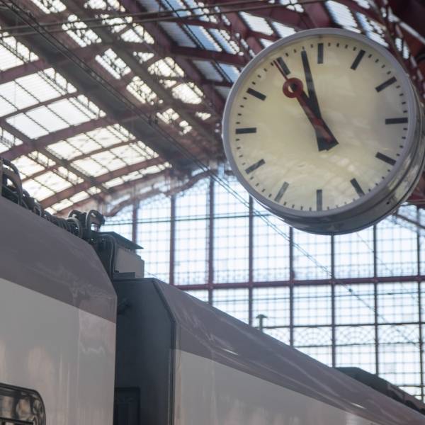 Display Clocks | DCT | Test & Measurement